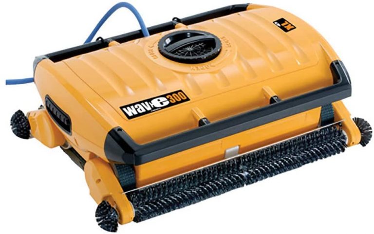 5 Best Commercial Robotic Pool Cleaner For Optimum Performance